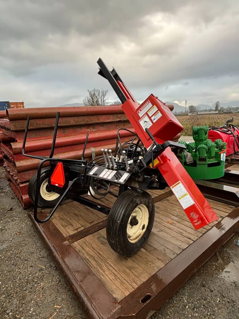 2020 FARM KING 2400 HYDRAULIC POST POUNDER - Tradewind Salvage ...